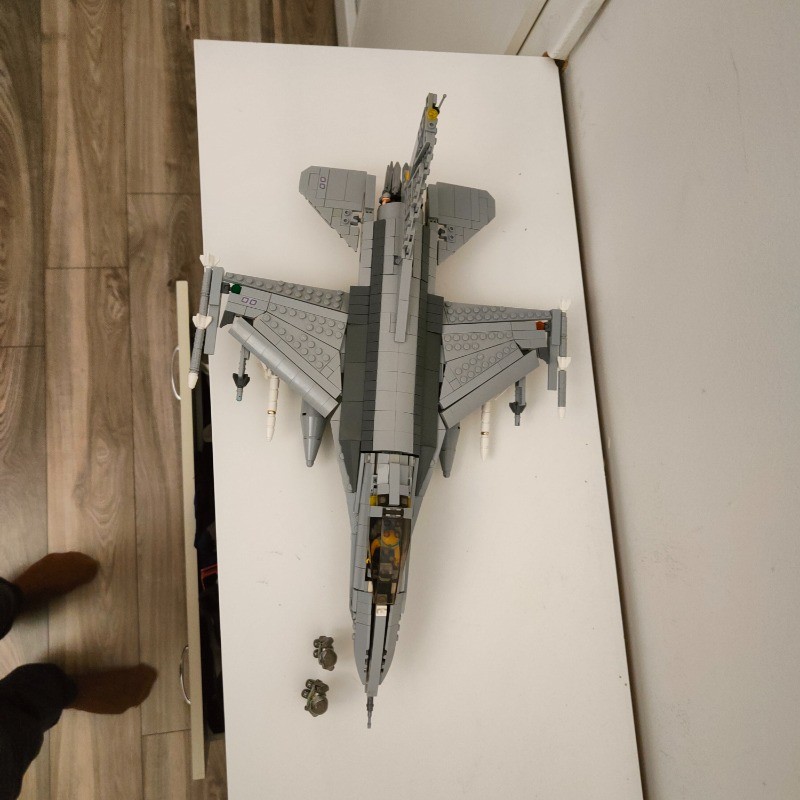 LEGO MOC-245554 F-16C Fihting Falcon by Czifi | Rebrickable - Build ...