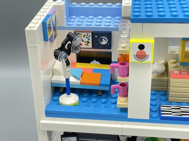 Review: 41732-1 - Downtown Flower and Design Stores | Rebrickable ...