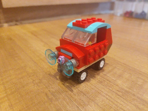 LEGO MOC 11018 Red Antique Car by lookhin | Rebrickable - Build with LEGO