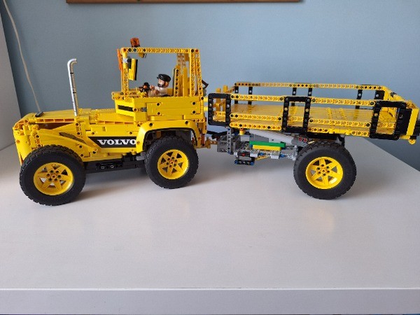 LEGO MOC-221493 42114 alt Tractor + trailer by przemoe | Rebrickable ...