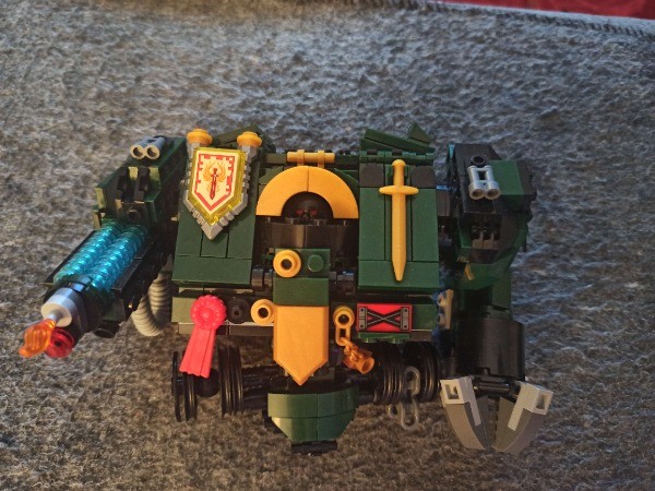LEGO MOC Warhammer 40k - Venerable Dreadnought by ...