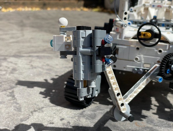 LEGO MOC 42158: Sample collection / release mechanism for drill arm (Mars rover Perseverance) by ...