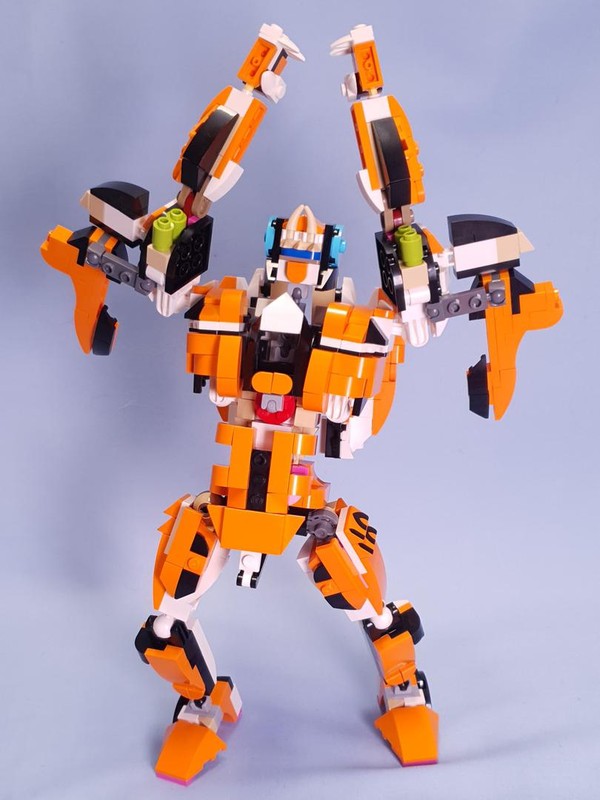 MOC Review: Transformer Fembot Space Cruiser by alanyuppie ...