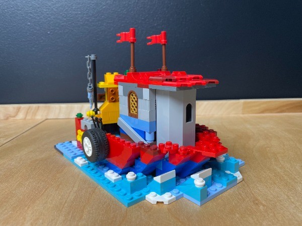 LEGO MOC 11020 Medieval Tugboat with Fisherman by MossyMocBricks ...