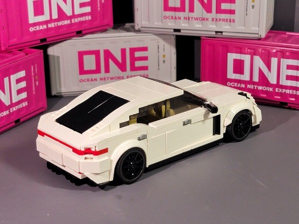 LEGO MOC Porsche Panamera by mockjer | Rebrickable - Build with LEGO