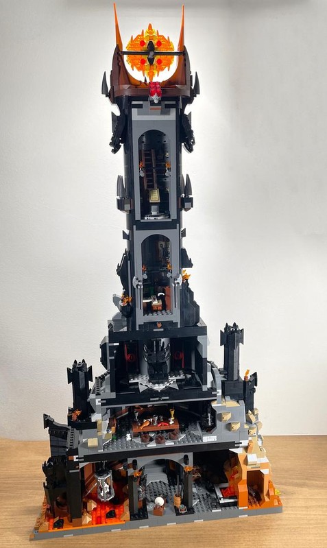 Review: 10333-1 - The Lord of the Rings: Barad-dûr | Rebrickable ...