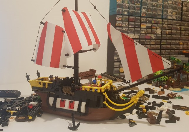 LEGO MOC 21322 - Barracuda size-reduction mod the: Wife's Revenge by ...