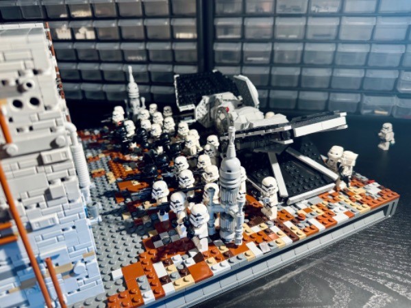 LEGO MOC SW - Skirmish on Nevarro by Sarinoo90 | Rebrickable - Build ...