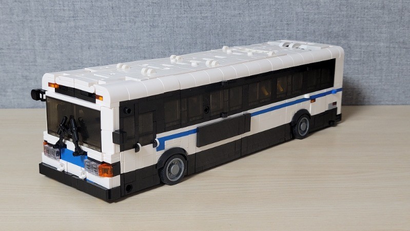 LEGO MOC-215382 Transformer Transit by wowblock | Rebrickable - Build ...