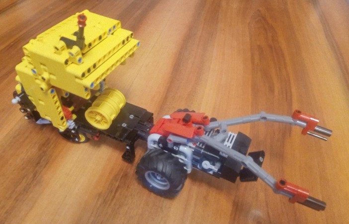 LEGO MOC-141143 Round Baler for Single-Axle Tractor by Larsagri ...