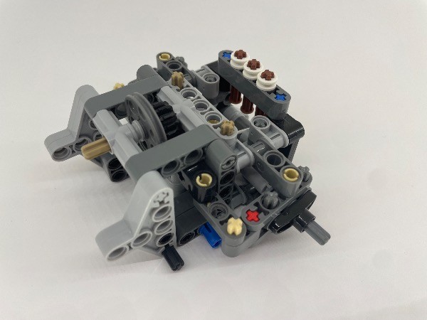 LEGO MOC 3-cylinder front axle by Tuningpartsbyleo | Rebrickable ...