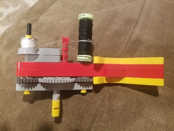 LEGO MOC-177689 Bobbin Winder v3.1 by Vampyre0690 | Rebrickable - Build ...