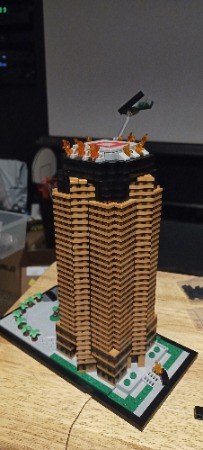 LEGO MOC Nakatomi Plaza - Die Hard by Rauy | Rebrickable - Build with LEGO