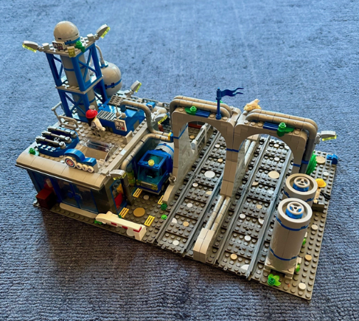 LEGO MOC Industrial Building Bio Reactor at Train Tracks | City ...