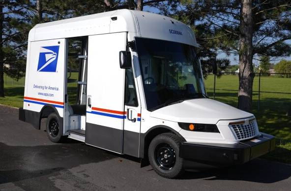 LEGO MOC New USPS Mail Truck by Minifigdisplayco | Rebrickable - Build ...