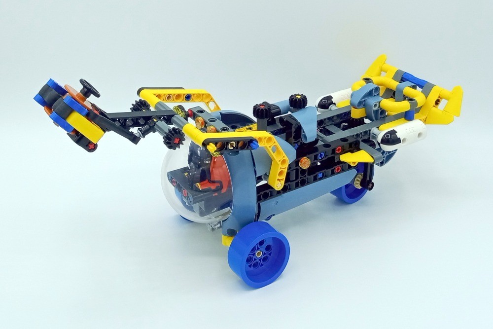 LEGO MOC-223942 42201 Space Rover by Nequmodiva | Rebrickable - Build ...