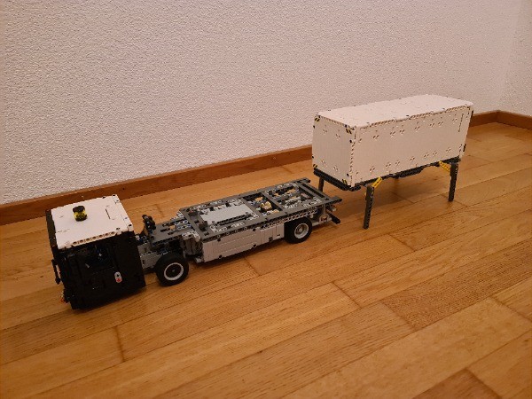 LEGO MOC KAMAG PrecisionMover Truck by Mr-Tiefenrausch.ch | Rebrickable ...