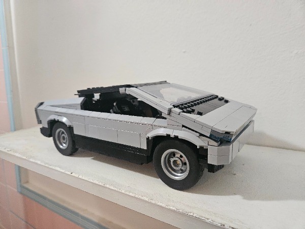 LEGO MOC-118865 #Cybertruck by Gnat.bricks | Rebrickable - Build with LEGO