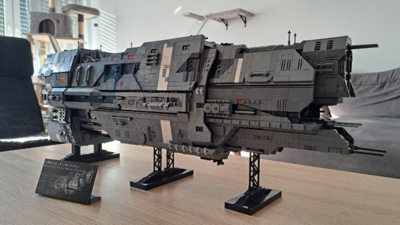 LEGO MOC-213777 Valiant-class super-heavy Cruiser - UNSC Terminus by ...