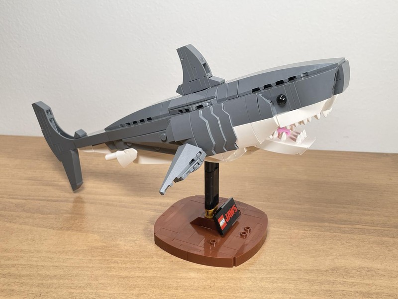 Review: 21350-1 - Jaws | Rebrickable - Build with LEGO