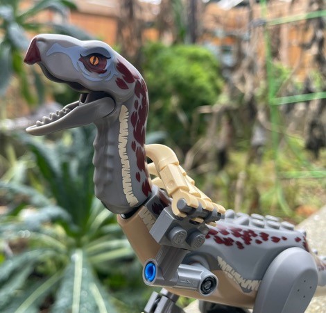 LEGO MOC Accurate Therizinosaurus Arms by OrchardBuilds | Rebrickable ...