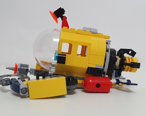 LEGO MOC 31090 Submarine by Nequmodiva | Rebrickable - Build with LEGO