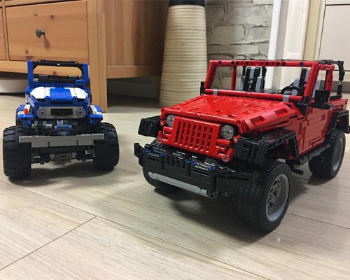 Lego Moc Jeep Wrangler Rubicon Rc Version By Sheepo Rebrickable