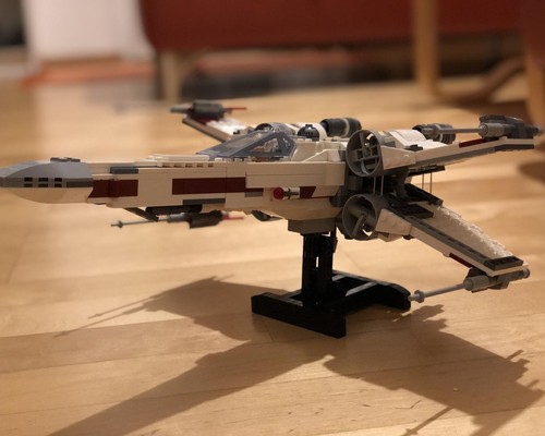 LEGO MOC X-Wing Display Stand - LEGO sets 75102, 75149, 75218, 75273 by ...