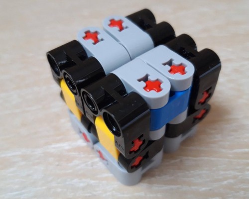 LEGO MOC Small Magic Folding Cube (Fidget Toy) by slfroden ...