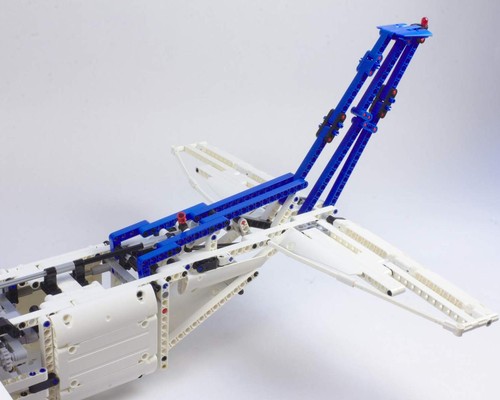 LEGO MOC Cargo plane with 4 engines by zz0025 | Rebrickable - Build ...