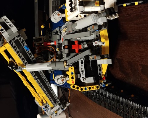 LEGO MOC Drill rig- 42055 C model by BrickbyBrickTechnic | Rebrickable ...
