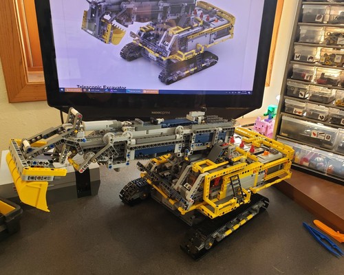 LEGO MOC Telescopic Excavator by Bl@ckSp@rk | Rebrickable - Build with LEGO