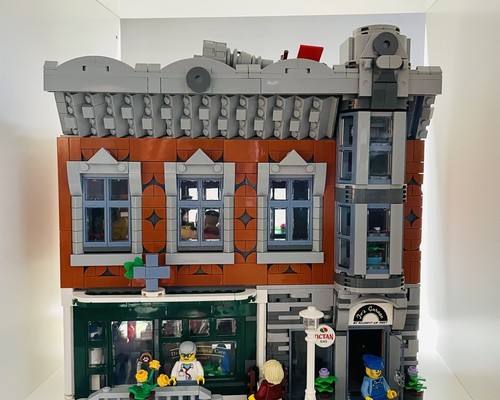 LEGO MOC Pharmacy and Old Repair Shop by steinekonig | Rebrickable ...
