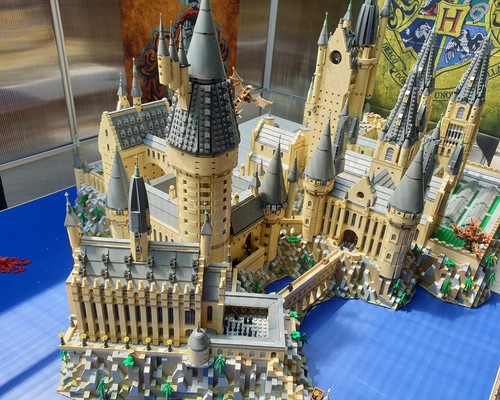 LEGO MOC Remastered - Hogwart's Castle (71043) Epic Extension by ...