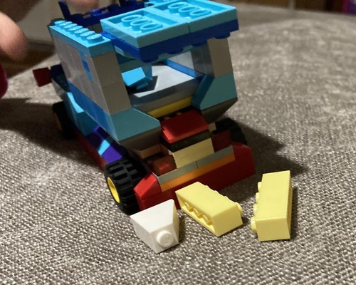 LEGO MOC 10698 Dump Truck by Moe Brickman | Rebrickable - Build with LEGO