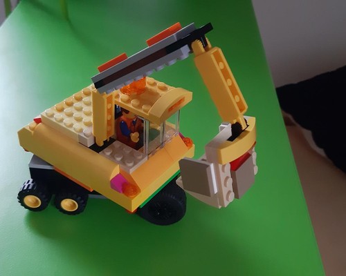 LEGO MOC 10698 Excavator by Moe Brickman | Rebrickable - Build with LEGO