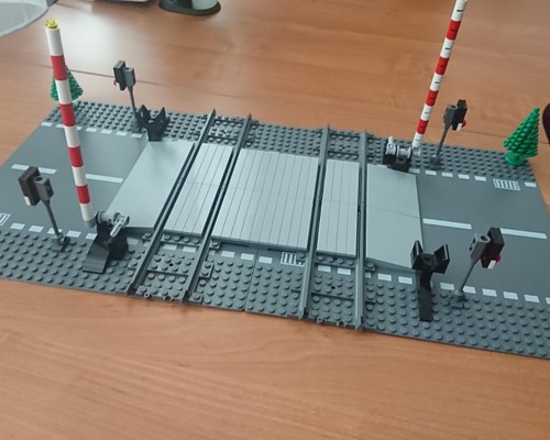 LEGO MOC Train Level Crossing - Double track by Gemiini | Rebrickable - Build with LEGO